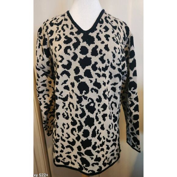 Kathie Lee Collection | Sweaters | S9 Kathy Lee Collection Black And ...